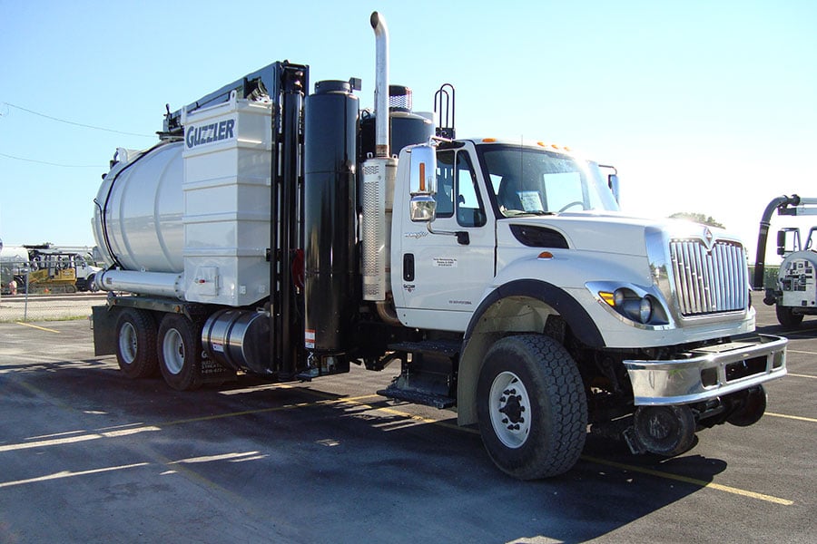 Guzzler Hi-Rail | Guzzler Industrial Vacuum Trucks